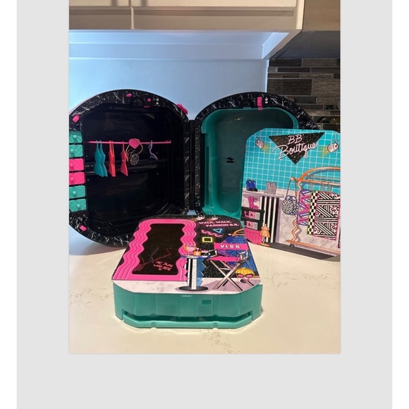L.O.L. Surprise! | Toys | Lol Surprise Omg Fashion Closet Onthego ...
